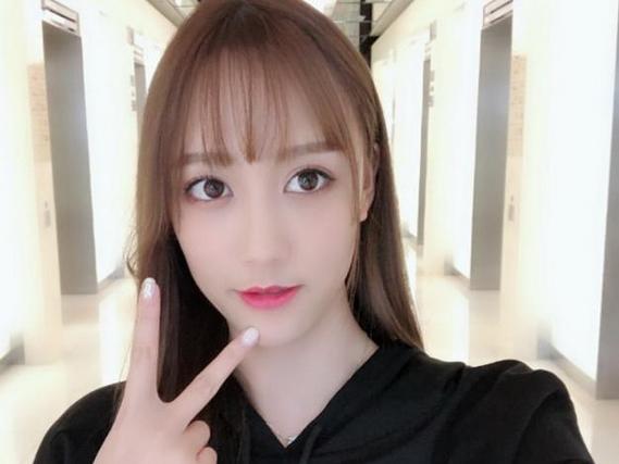 斗鱼最漂亮的女主播图标