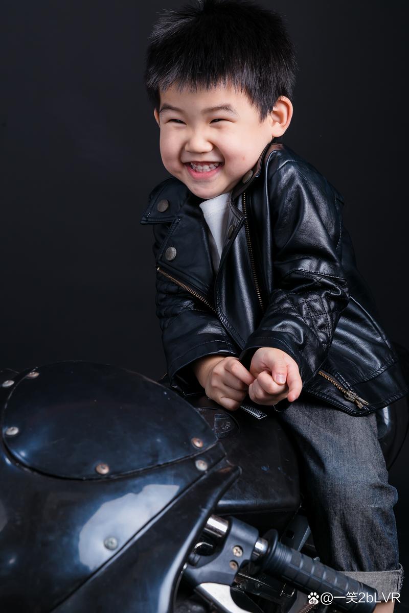 孩子几岁可以开户存款图标