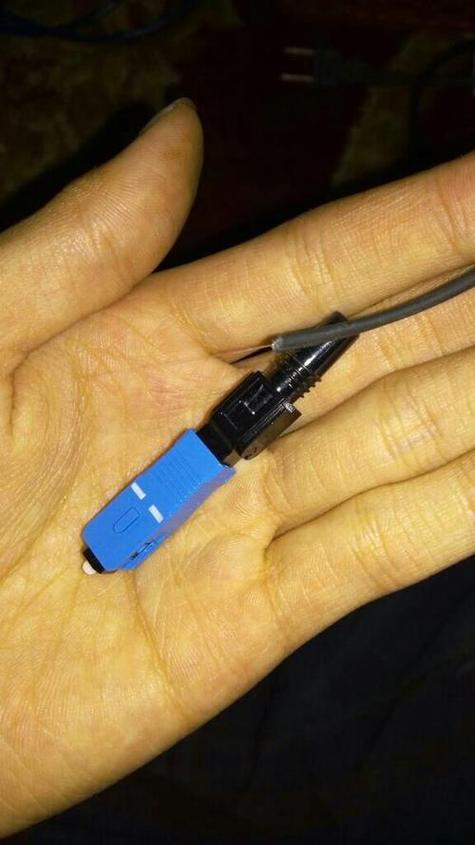 wifi光纤线断了怎么接图标