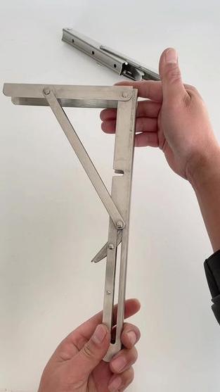 word空格行的折叠三角删除截图