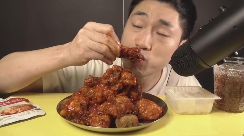 韩国吃货小哥炸鸡图标