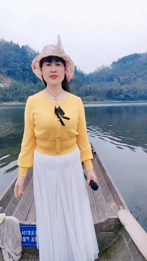 唱妹妹坐船头人是谁图标