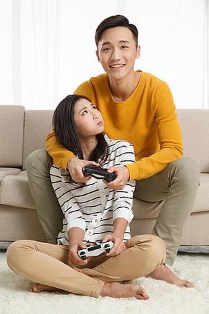 情侣室内小游戏截图