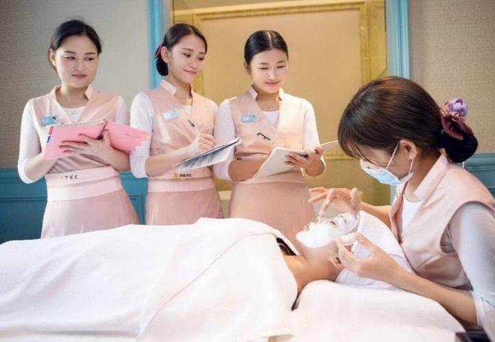 考美容师资格证在哪里报名截图