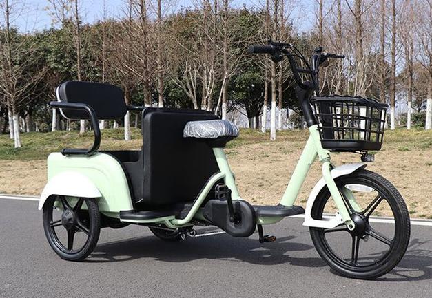 长途电助力三轮车
