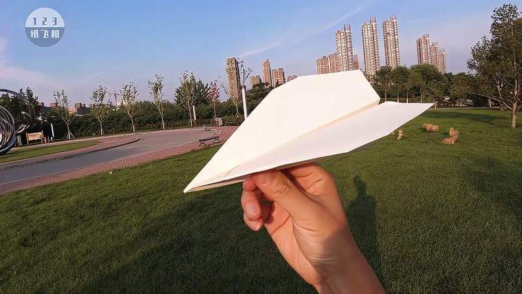 纸飞机关闭限制内容图标