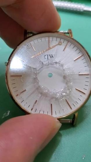 dw更换表面玻璃图标