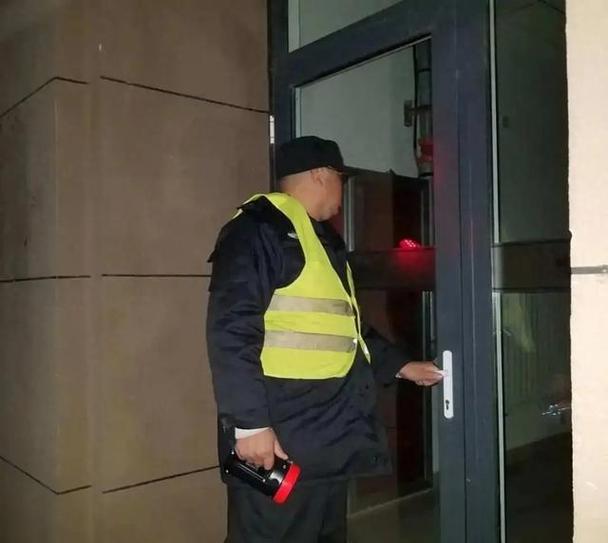 南京夜班保安招聘信息图标