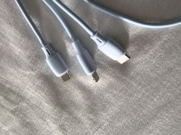 三头充电线图片