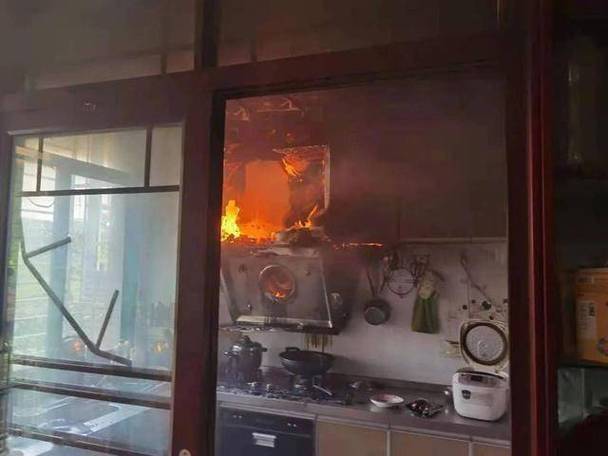 家庭爆炸的10种东西截图