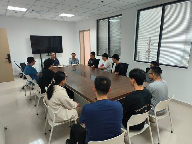 耳机座谈会是干什么的图标