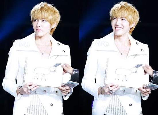 kris吴亦凡图标