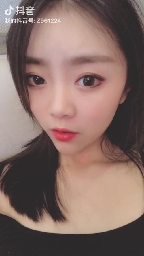 可乐Vicky照片图集图标