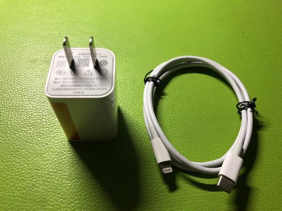 苹果8p怎么快充图标
