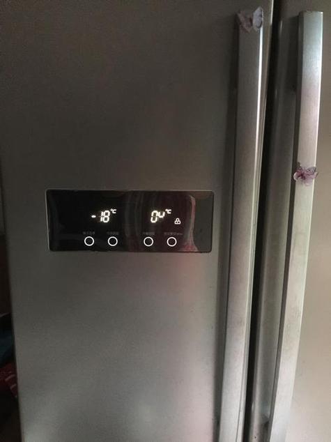 冰箱显示屏一直闪烁图标