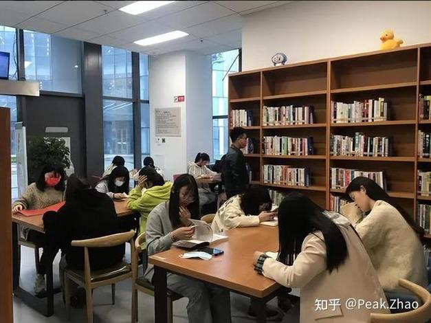 大一去图书馆干什么截图