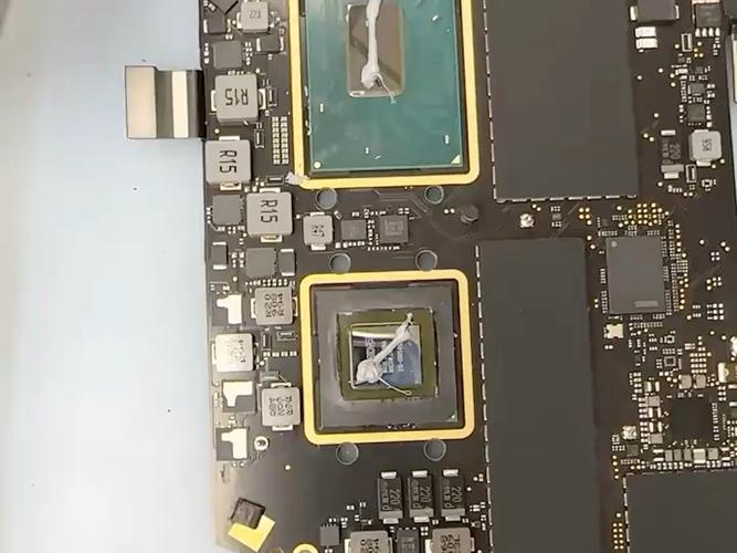 mac强制开机之后风扇狂转缩略图