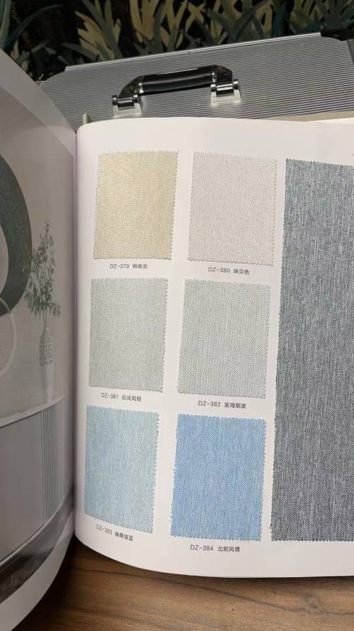 墙布用什么擦洗最好