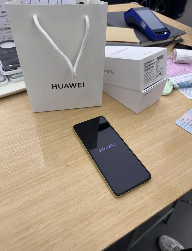 买华为是去线下还是线上买截图
