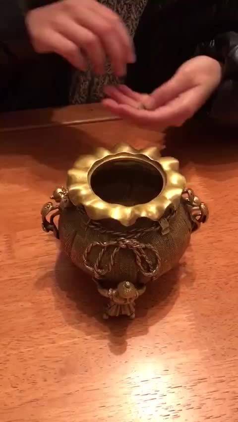 钱罐子图标