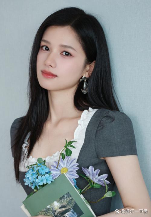 原相机好看的女生