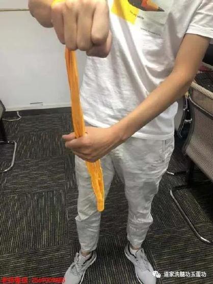 绑扎睾丸技法图解图标