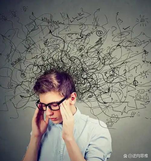 头脑混乱是什么原因造成的图标