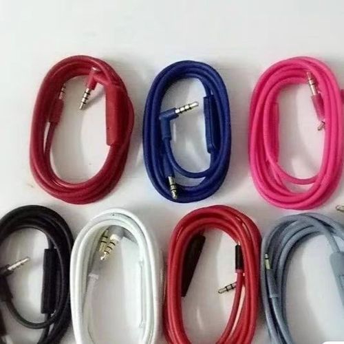 头戴耳机的麦克风在哪里缩略图
