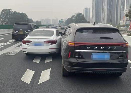 被加塞的车刮了怎么办截图