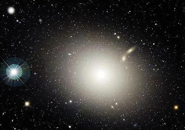 宇宙最大的星球是什么星球图标