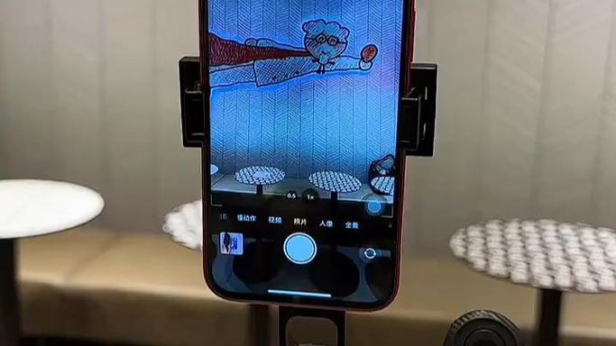 视频后摄像头切换方法