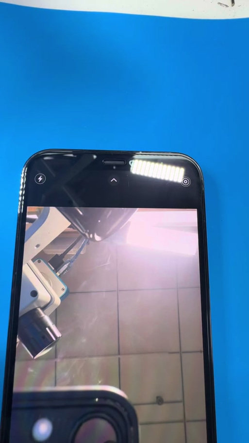 苹果前置变模糊怎么回事图标