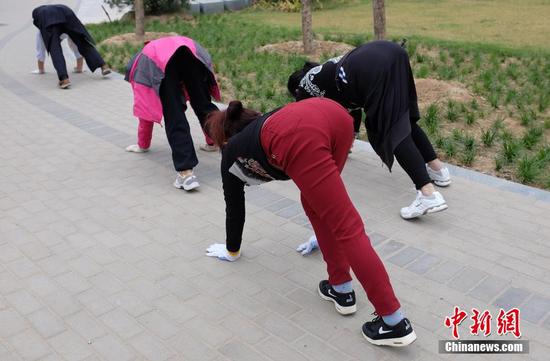 学老虎爬行有什么好处