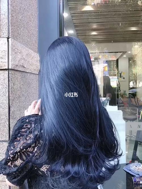 雾蓝色发色适合什么肤色图标