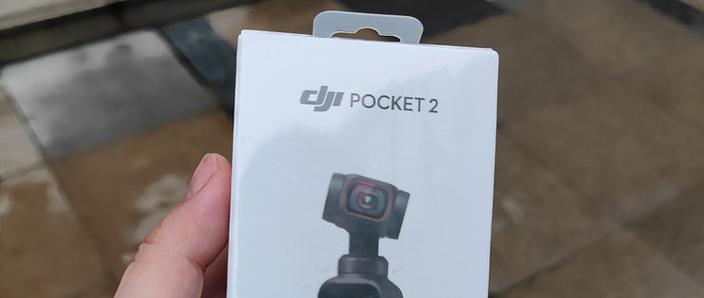 大疆pocket2充电绿灯闪烁