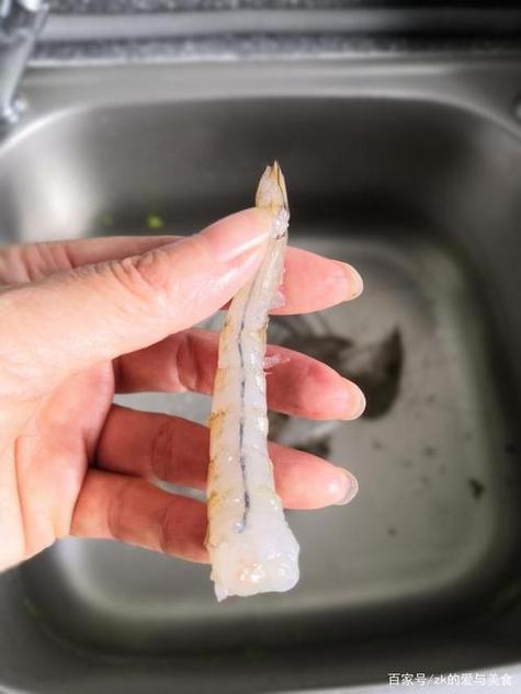 活虾把虾线去了冷冻图标