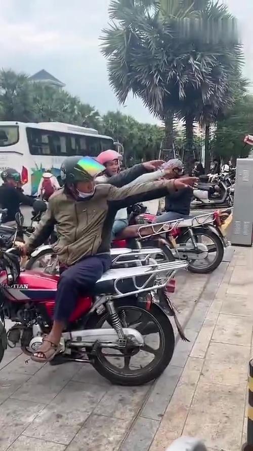 摩托车平台图标