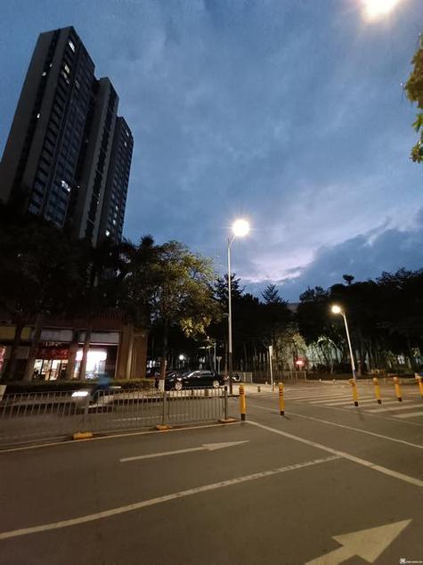 夜晚怎样拍照清楚截图