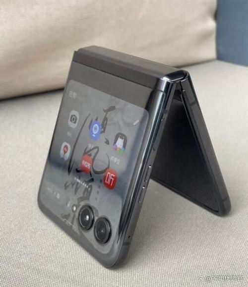 摩托罗拉razr2023图标