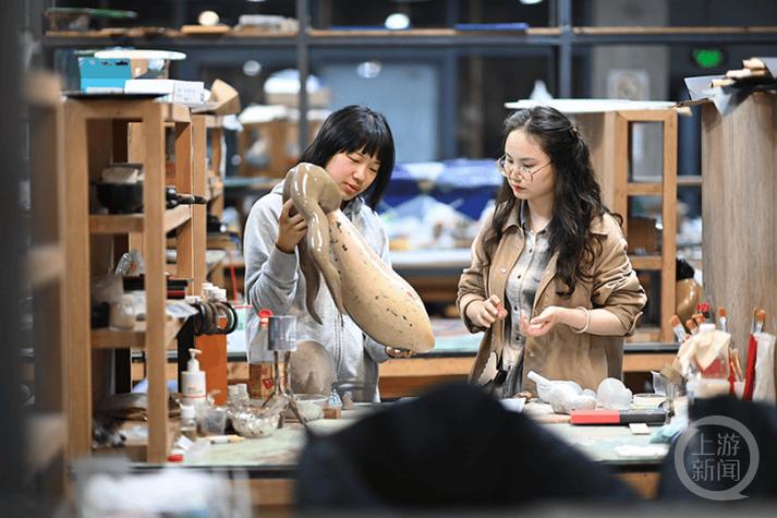 一件工作室图标