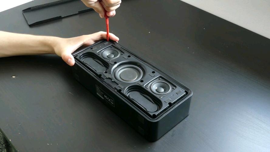 蓝牙小音箱怎么拆开图标