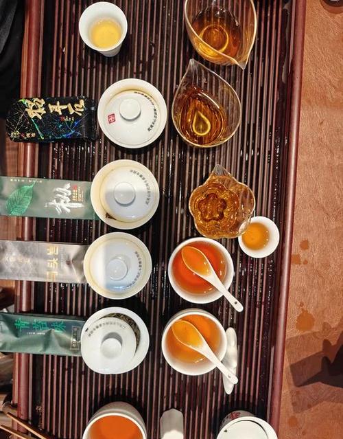 男人会随便约女人喝茶吗图标