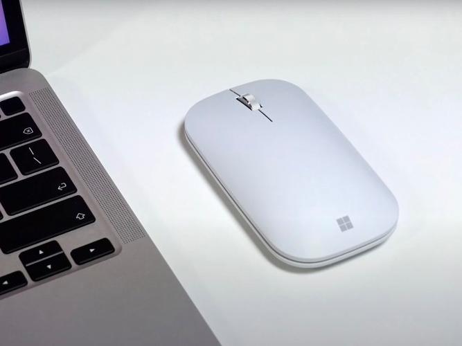 surface鼠标一直在闪蓝光图标