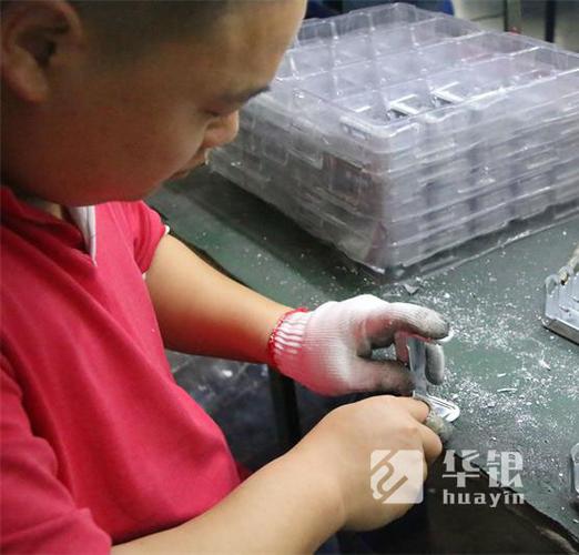 披锋怎么削又快又干净图标