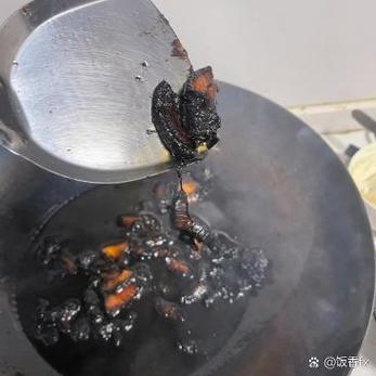 油烧黑了还能吃吗图标
