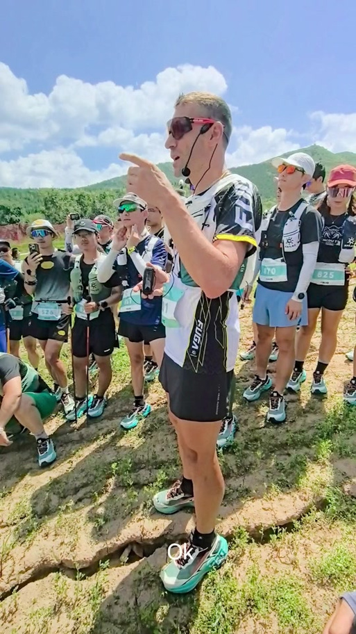 意大利巨人之旅450公里冠军