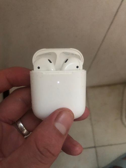 苹果耳机开机键在哪里图标