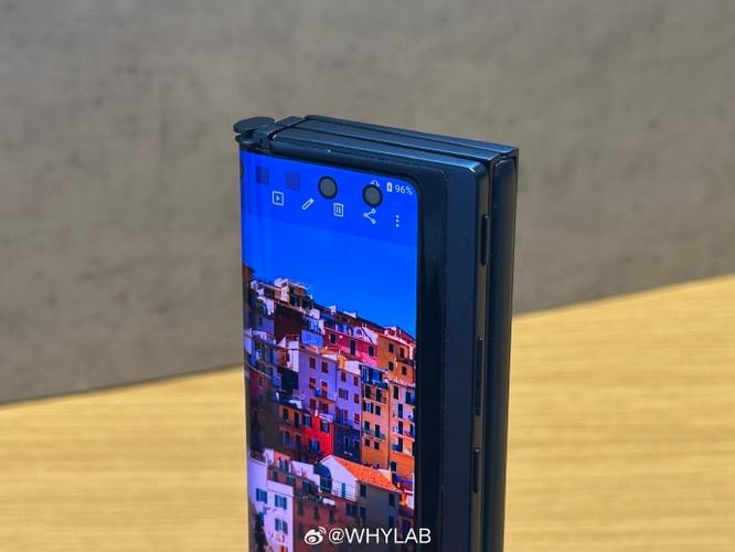 tcl 折叠屏手机截图