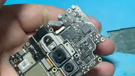 R17PRO不开机
