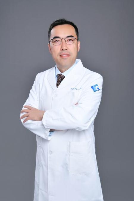 光头医生郭勇简介图标